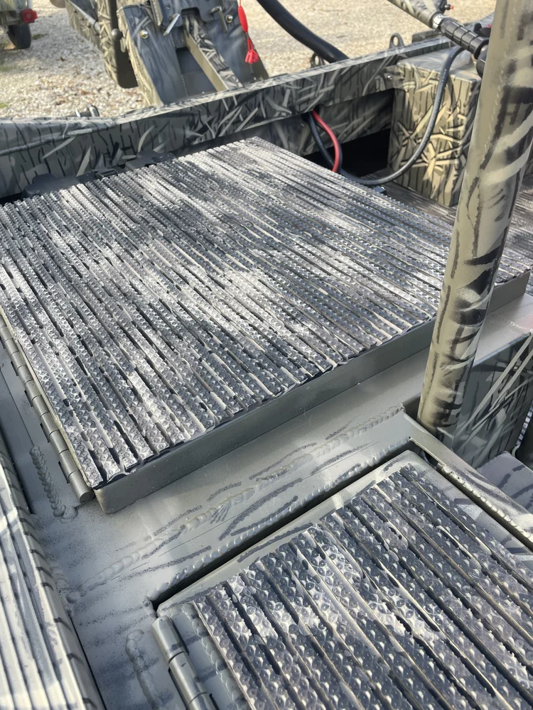 Gator Trax Guide Edition 1754 with HDR5000 - $34,900 — Orange Beach Skiffs