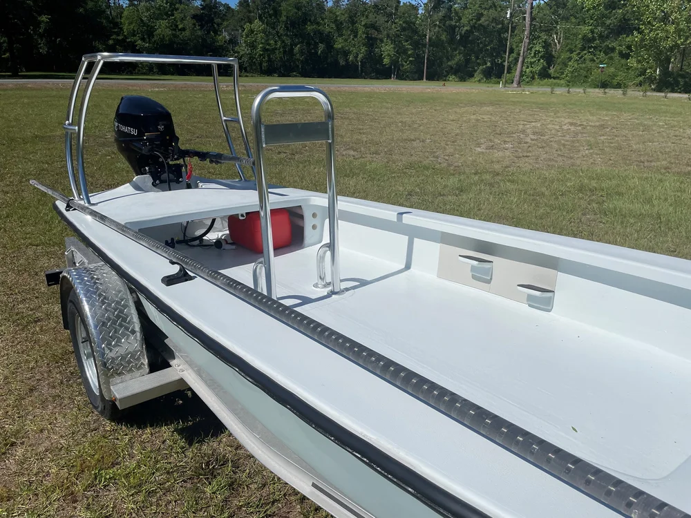 Spear Boatworks Jireh 17' Tiller - $17,900 — Orange Beach Skiffs