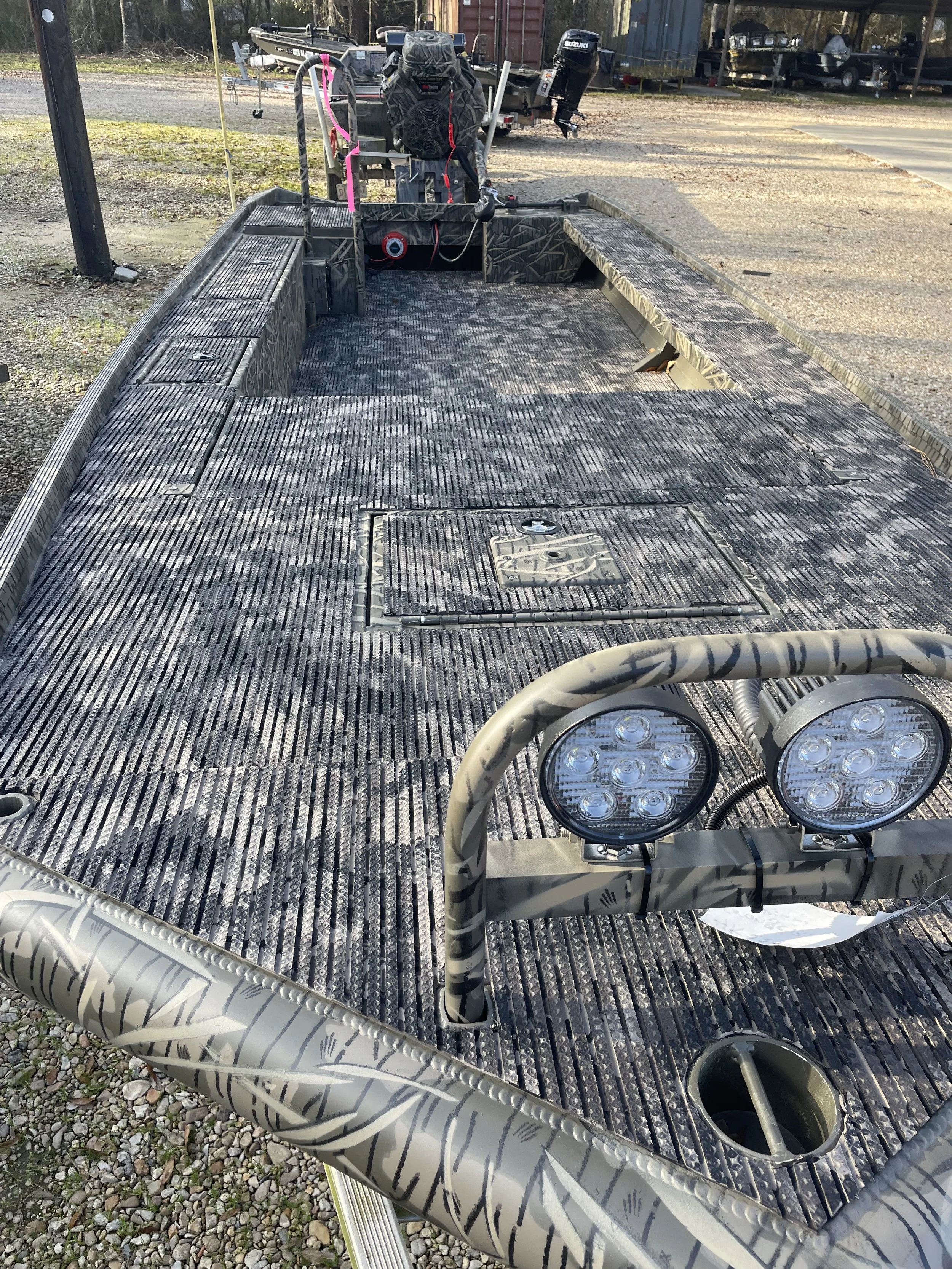 Gator Trax Guide Edition 1754 with HDR5000 - $34,900 — Orange Beach Skiffs