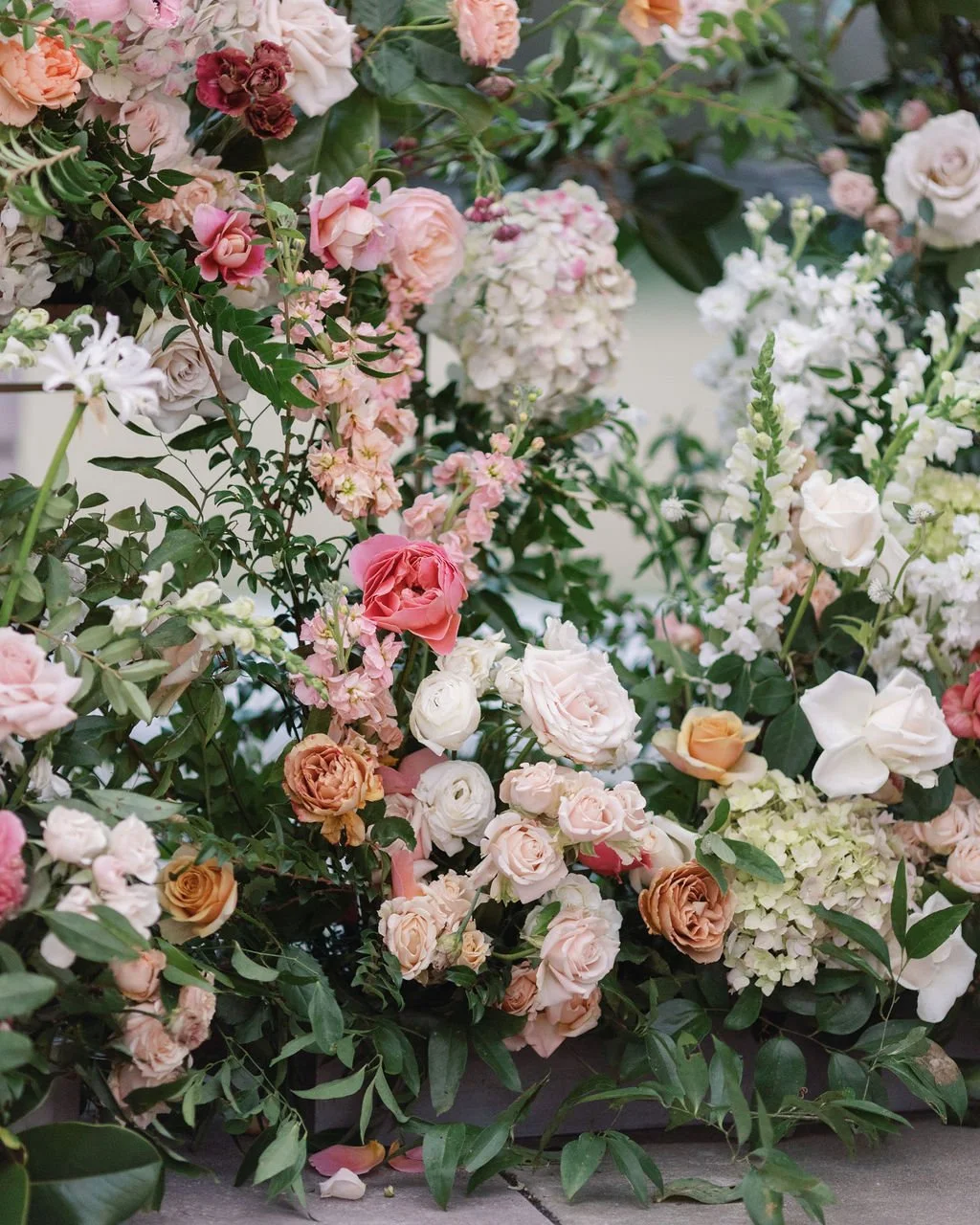 A Southern Country Club Wedding with Abundant Flowers — Wither and ...