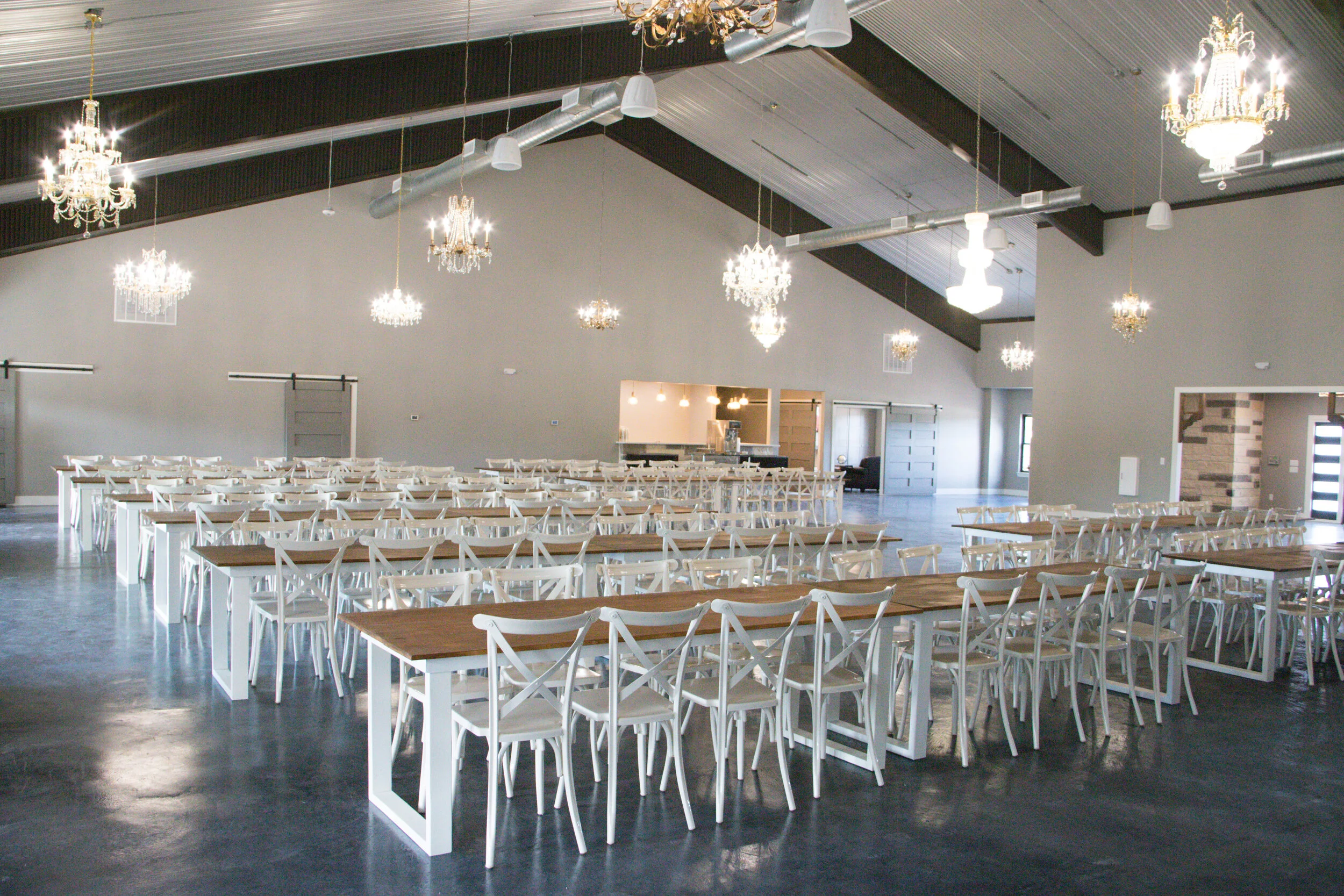 Oak Tree Wedding Venue Texas | Lone Star Oaks