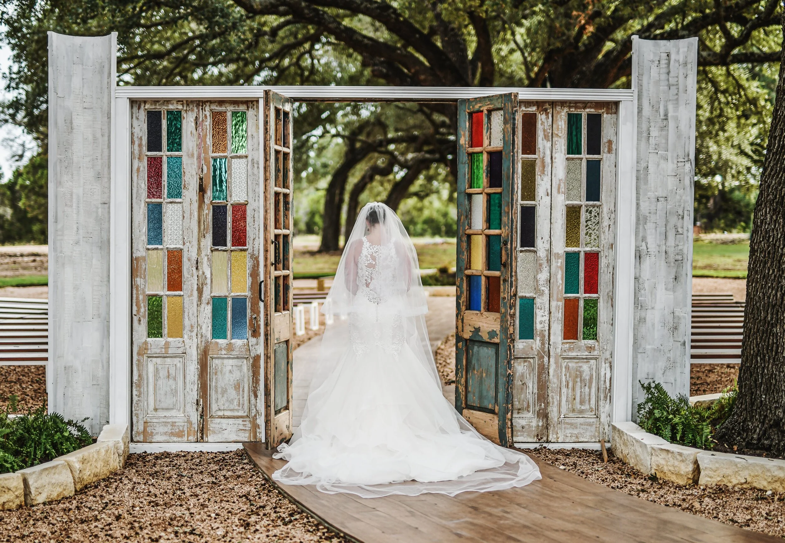 Oak Tree Wedding Venue Texas | Lone Star Oaks