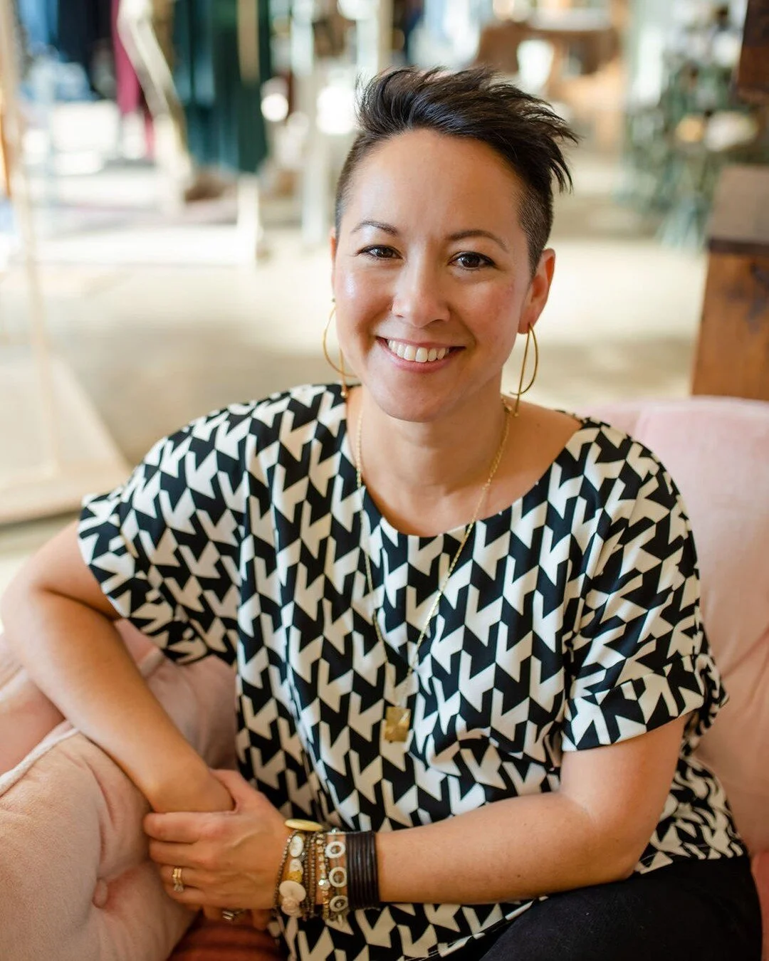 Queen Bee Jackie - Build Your Hive