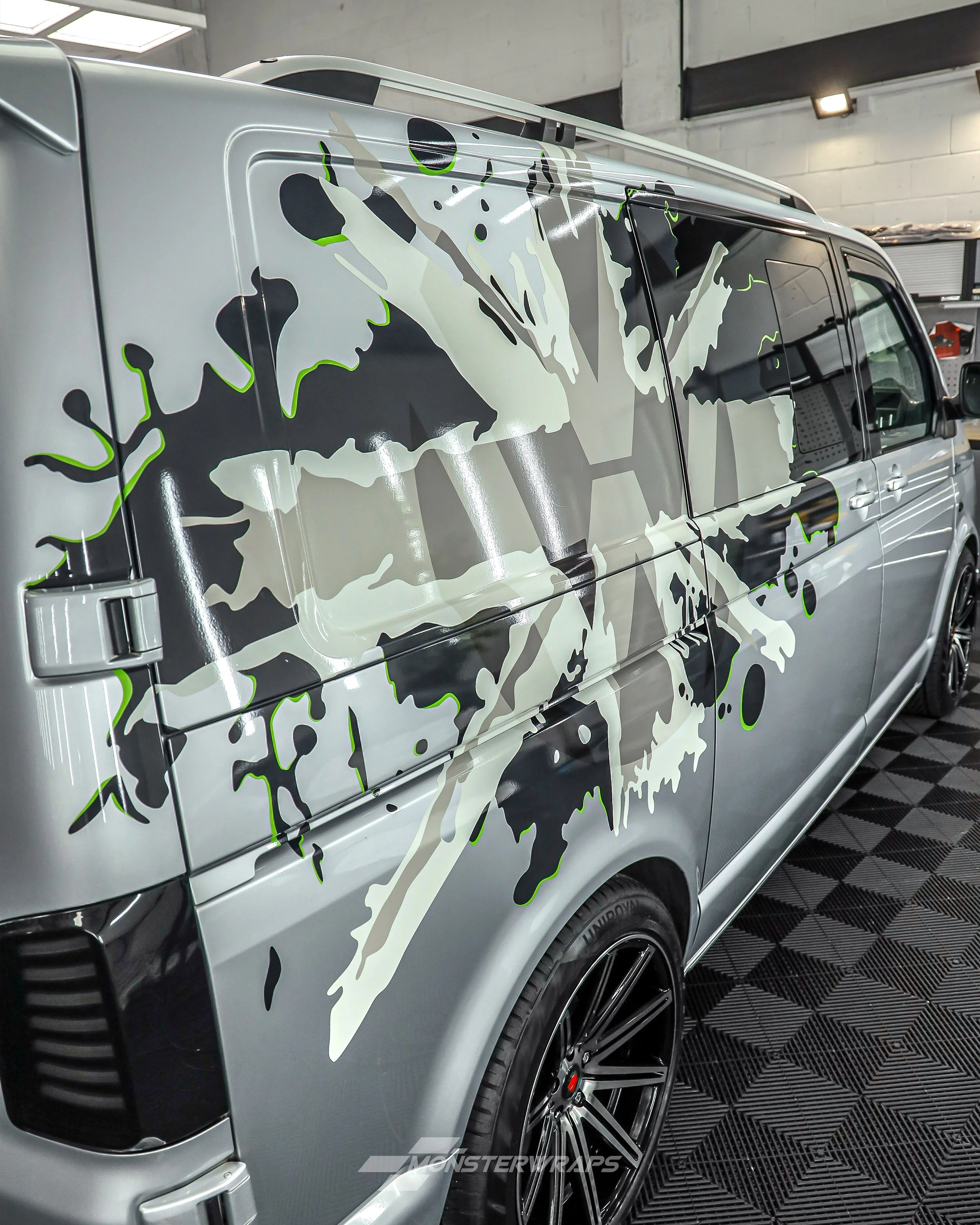 Company branding, sign writing, vehicle artwork, fleet wrapping and car ...
