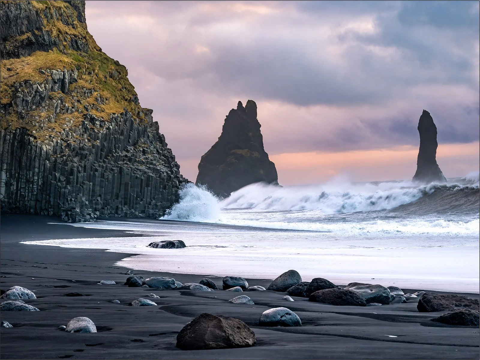 Biennial 2024 - In Search of Awe - Call — PhotoMidwest