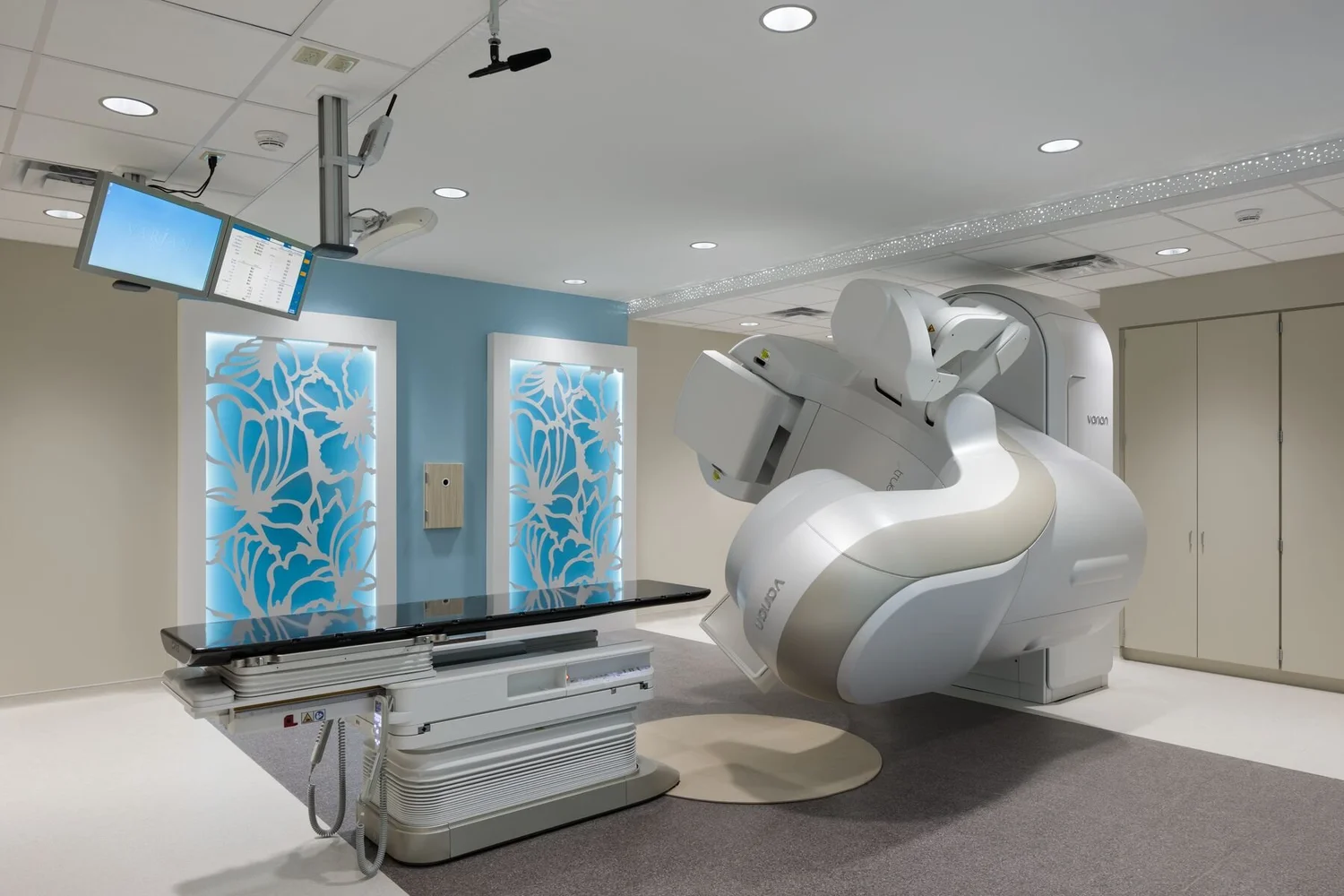 Lab Planning 101: The Complete Guide to Electrostatic Dissipative ...