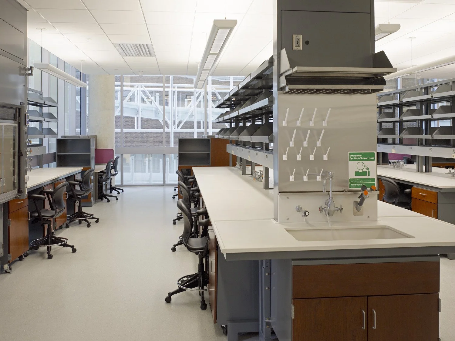 Expert Insights for Designing for Science Tenants — Lab Design News