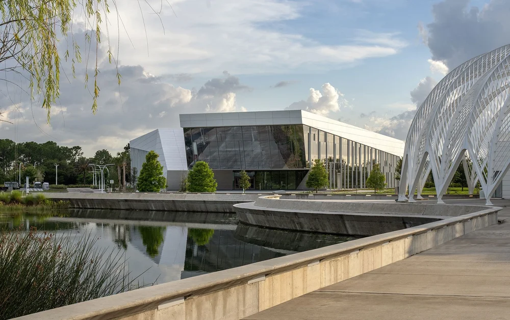 Project Profile: The Applied Research Center at Florida Polytechnic University — Lab Design News