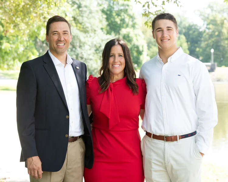 About — Laurie Schlegel