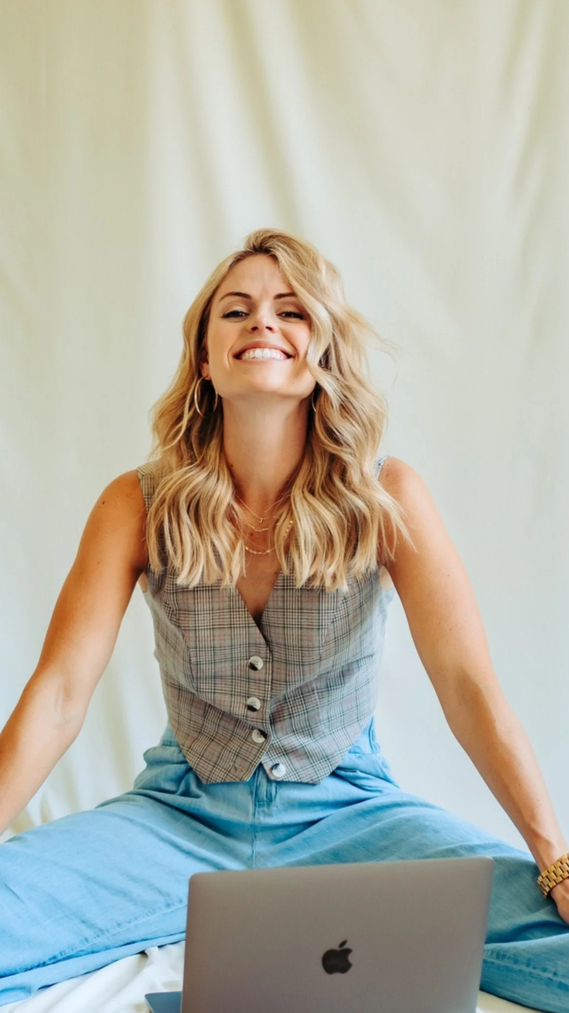 Custom brand design for Aimee Nicole Makeup — Branding + Squarespace ...