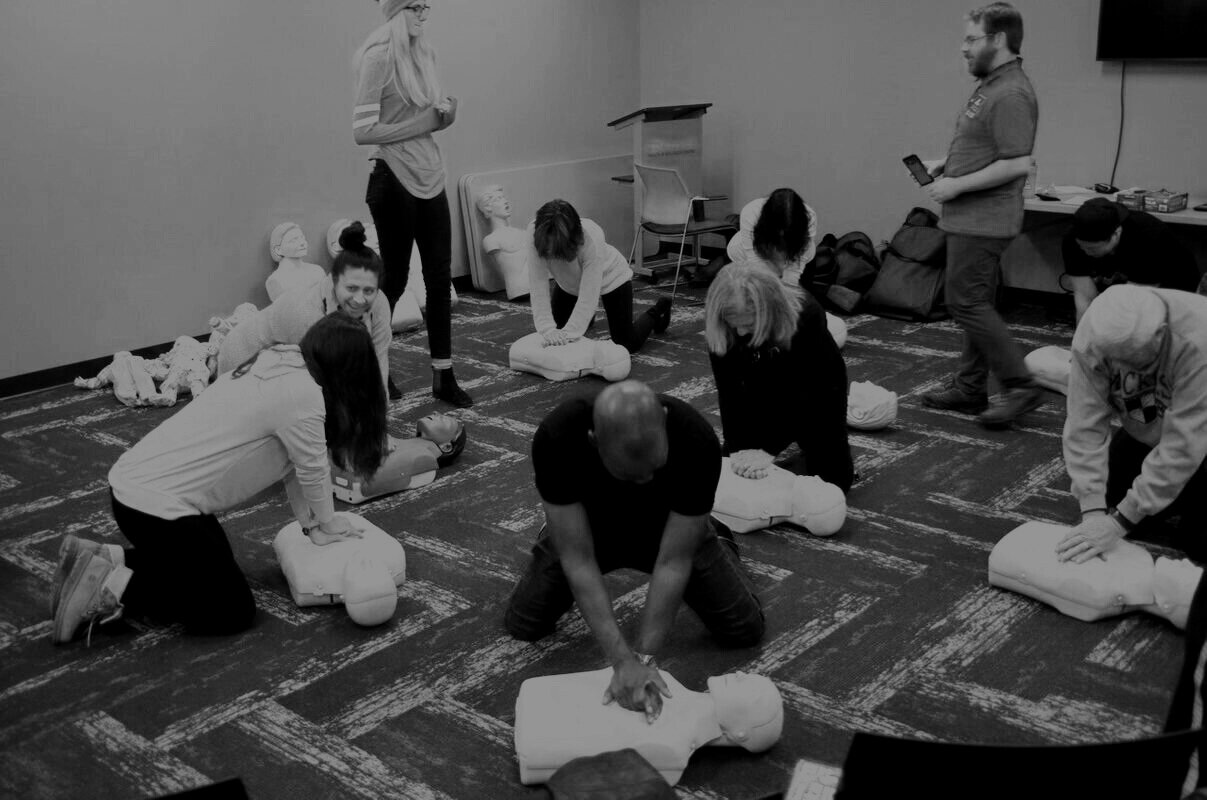 Barrie First Aid & CPR Training | In-Class & Online Courses