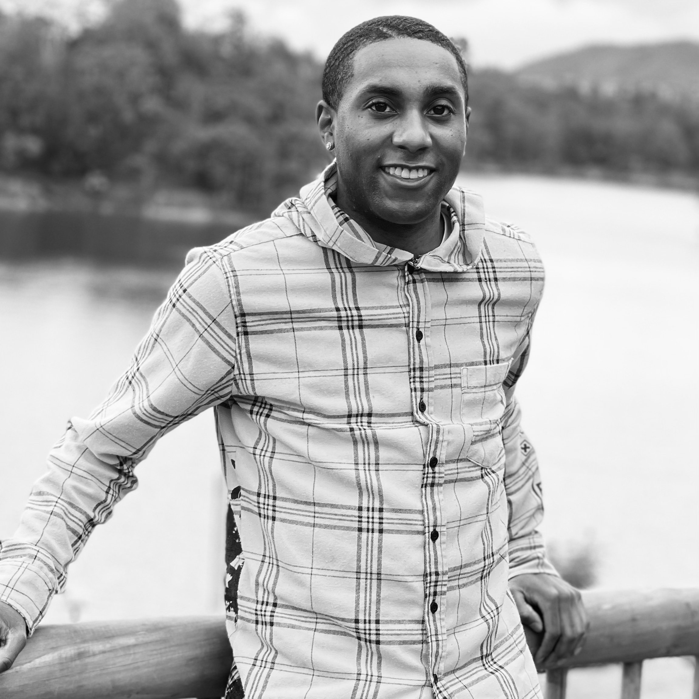 Bryan Shelmon | Travel Writer