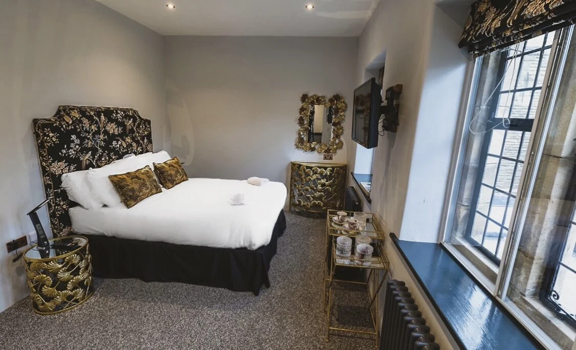 Gallery — Sneaton Castle