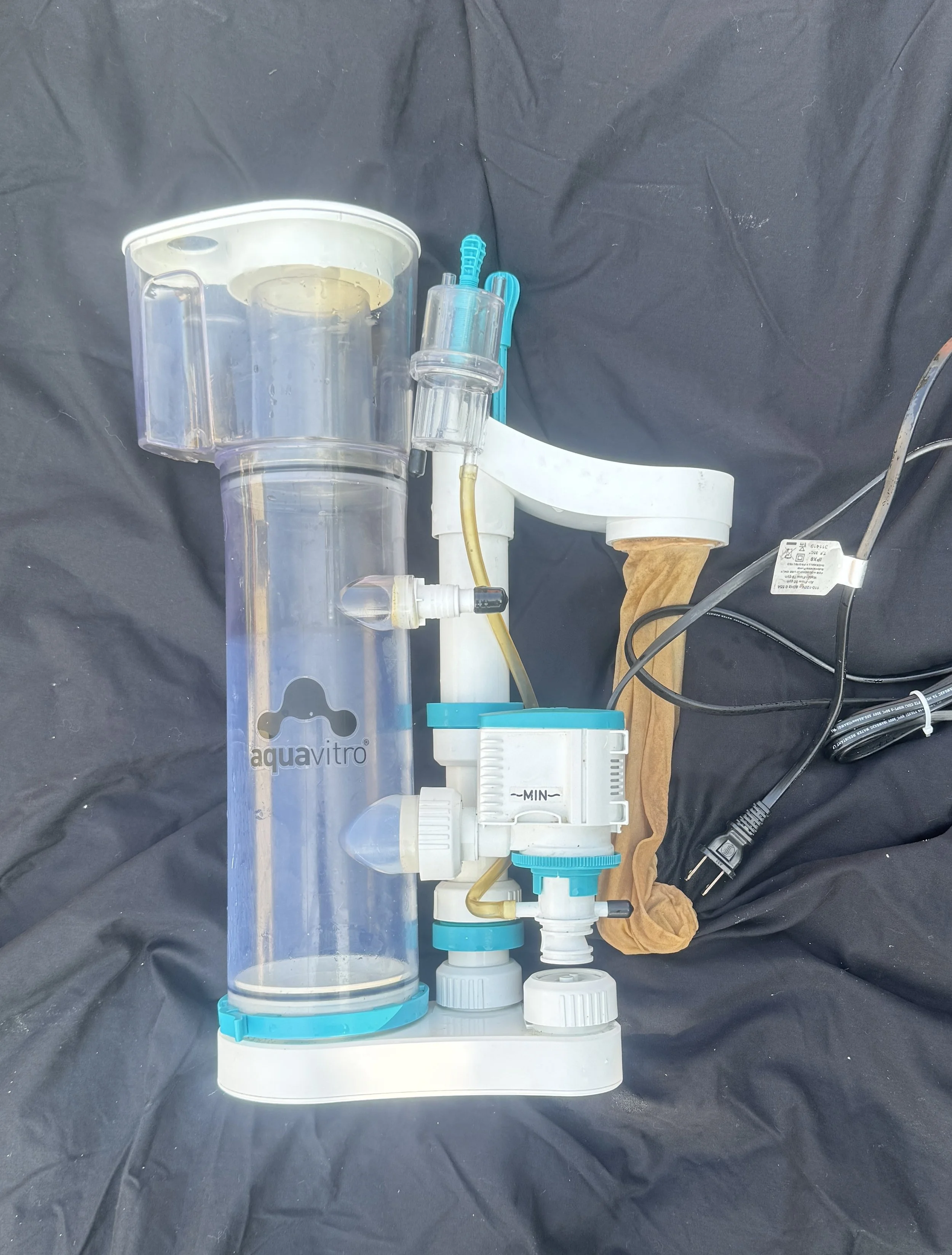 Seachem - AquaVitro - Division 250 Protein Skimmer - up to 250 gallons ...