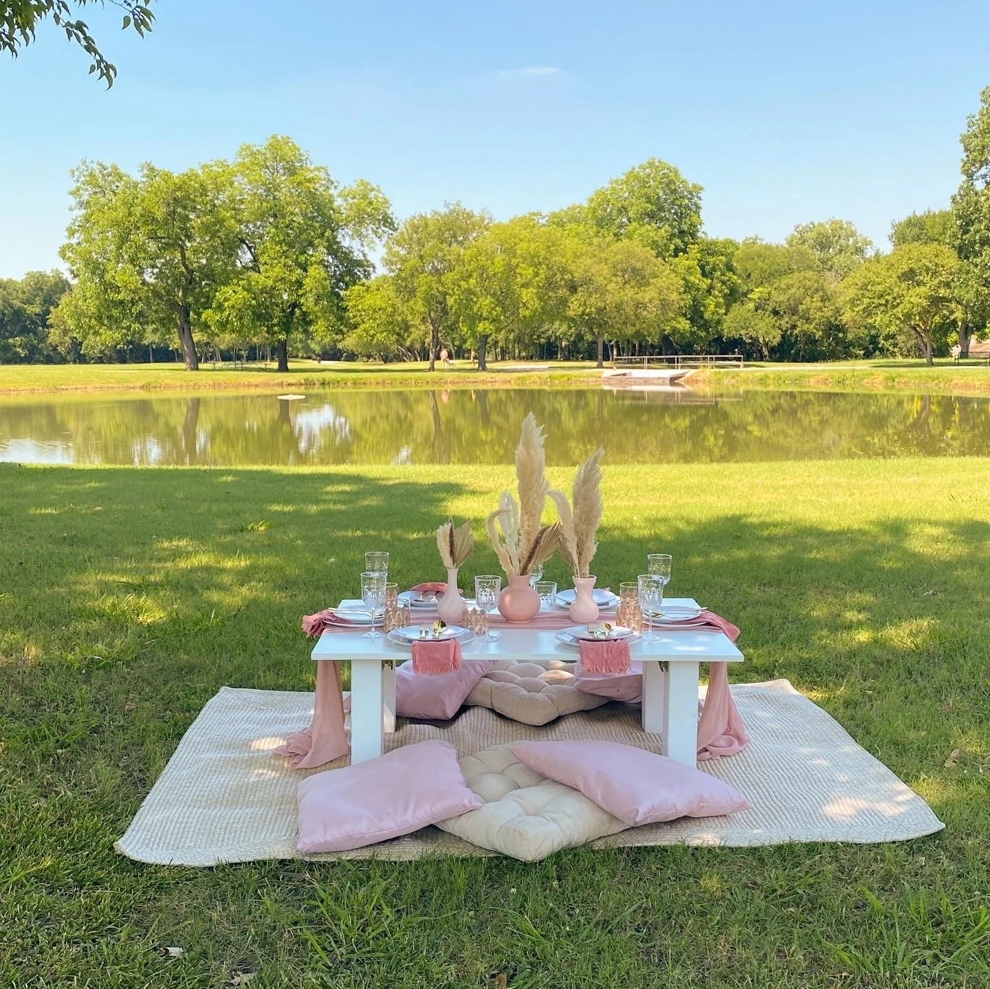 Pop Up Picnic Packages — Wanderlust Picnics