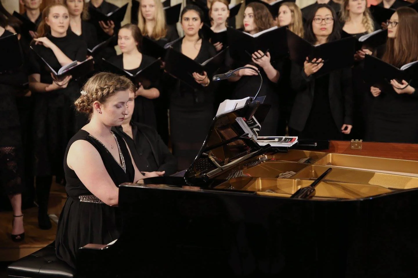 Gracie Francis | Collaborative Pianist