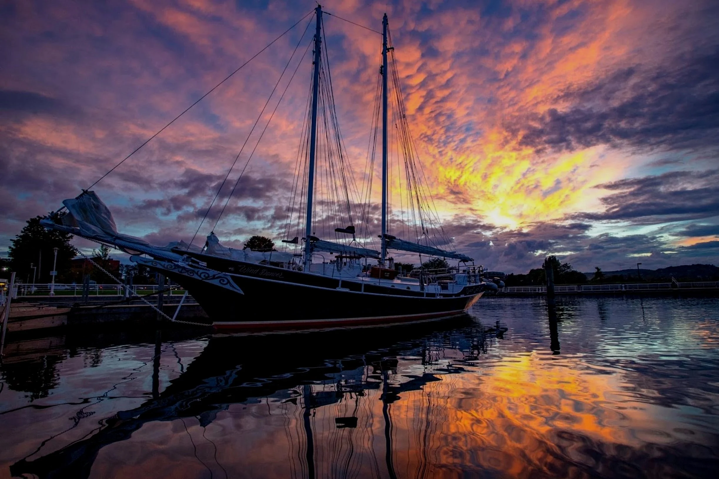 Traverse City Sailing Tours of Grand Traverse Bay — The Wind Dancer ...