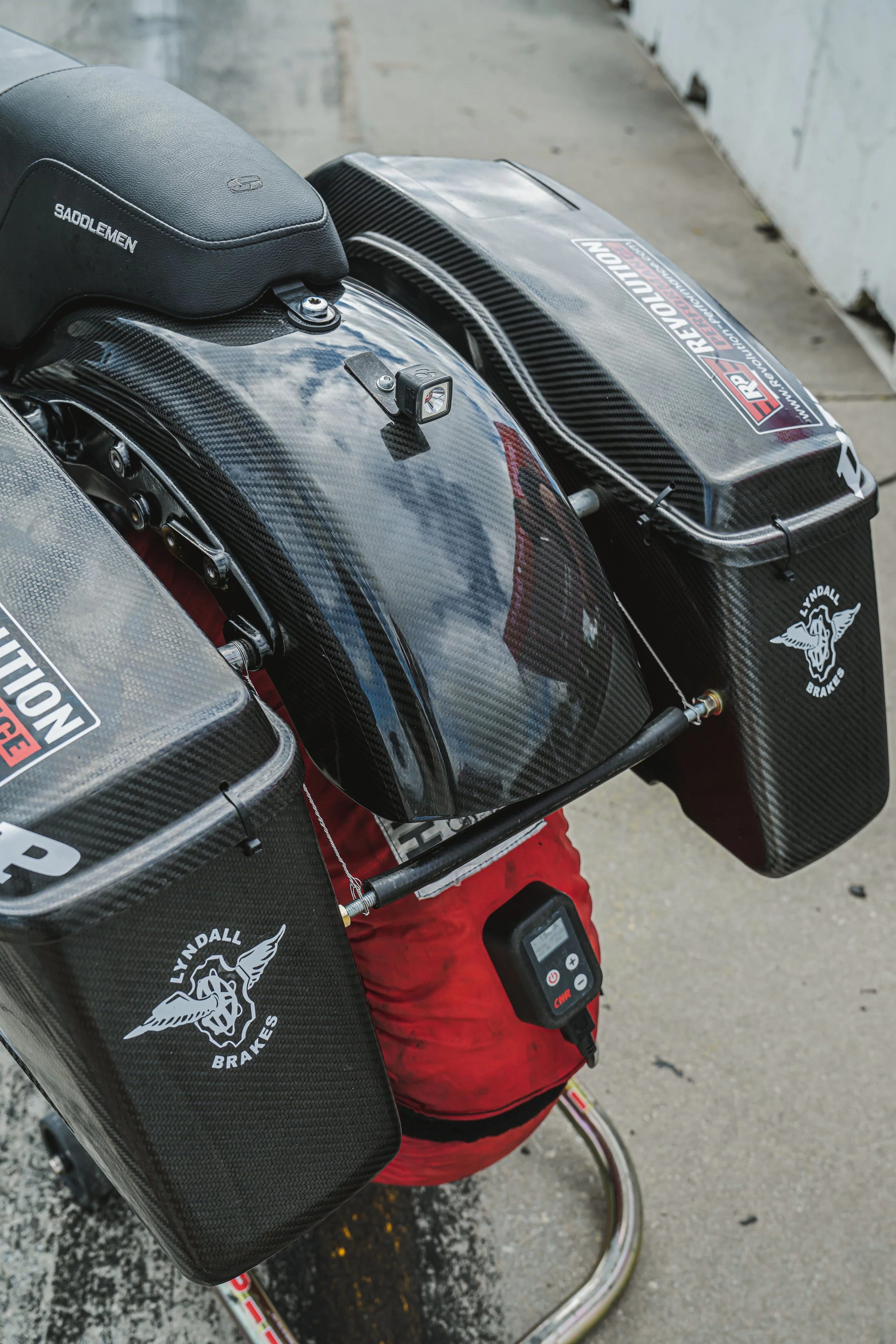 (Short) Performance - Rear Fender — CARBON VISIONARY