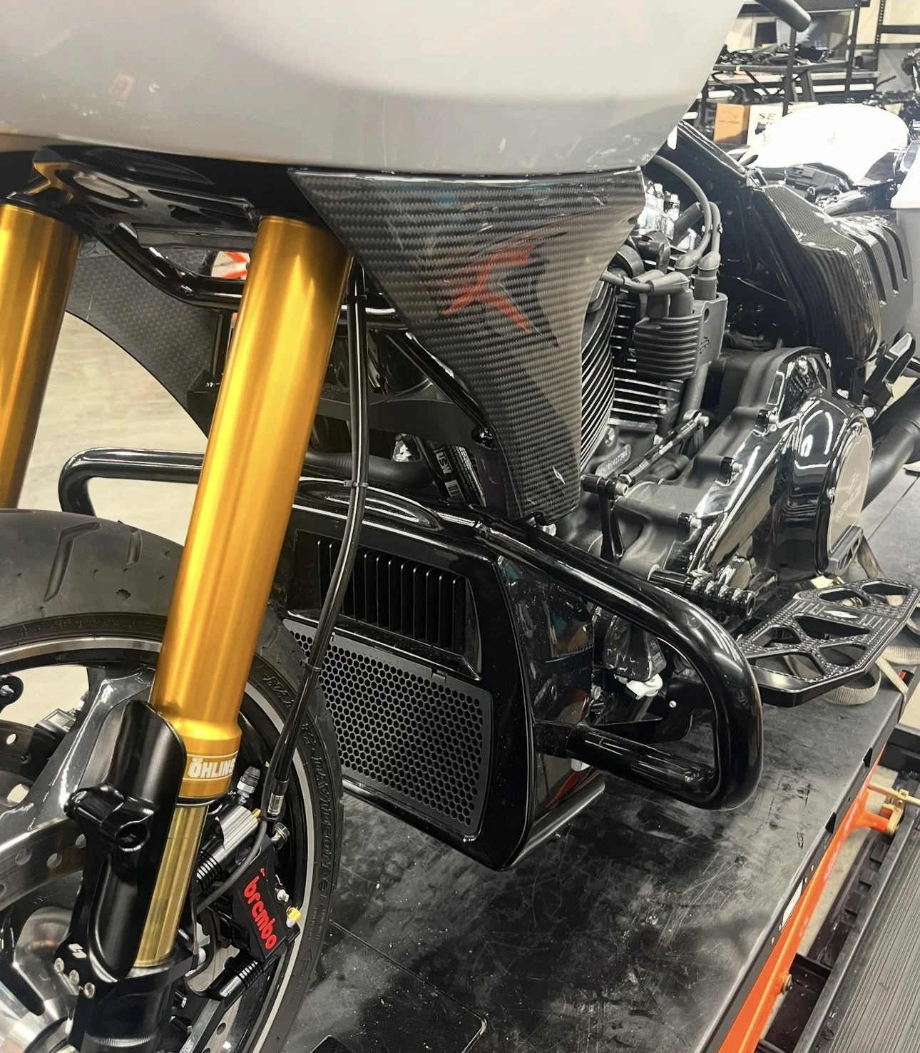 Carbon Fiber Elements — CARBON VISIONARY