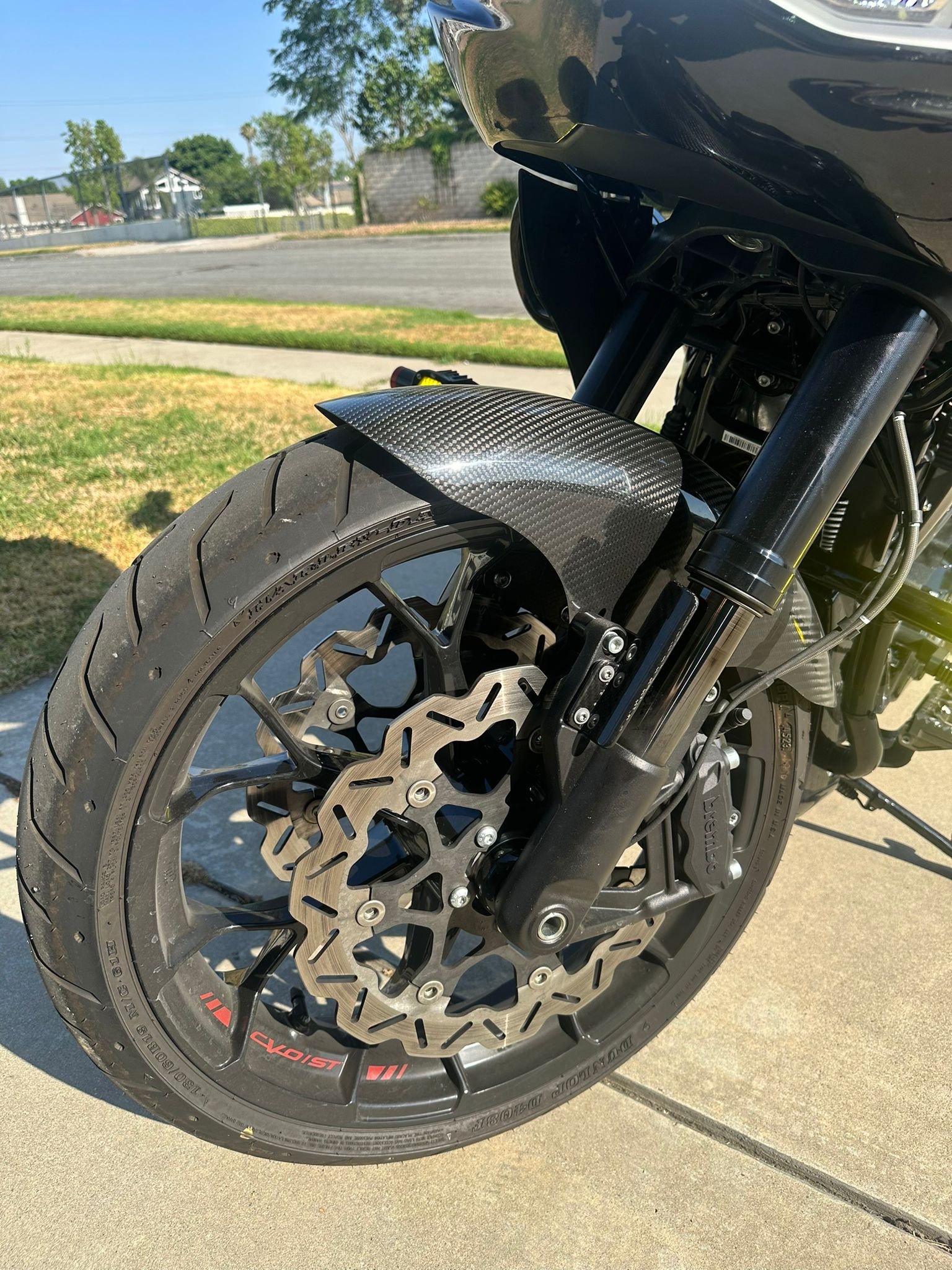 (Short) Racer - Front Fender — CARBON VISIONARY