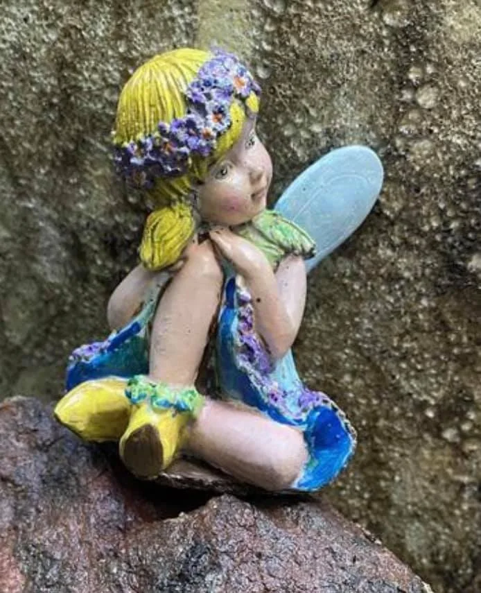 Concrete Sun and Cloud Sundial Statue-Timeless Garden Decor | Backyard ...