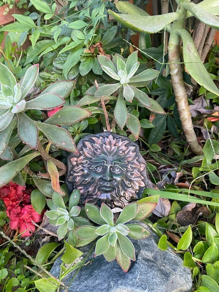 Oak man garden plaque, Concrete garden face, garden gift, oak green man ...
