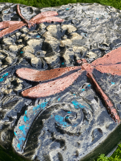 Large Dragonfly Lily Pad Stepping Stone | Backyard Stone Art
