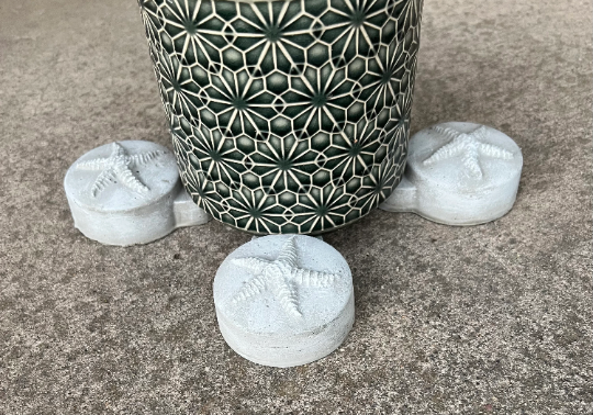 Butterfly planter feet, planter holders, set of three or four, concrete ...