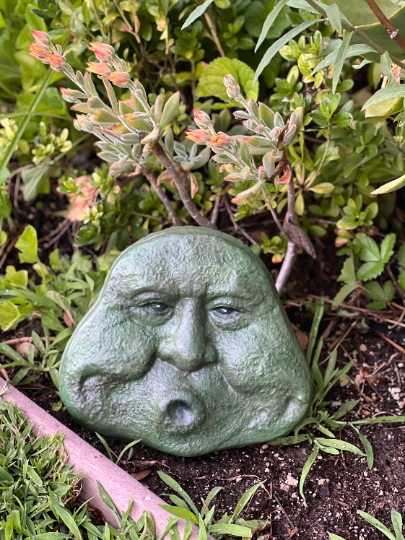 Oak man garden plaque, Concrete garden face, garden gift, oak green man ...