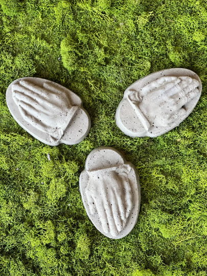 Butterfly planter feet, planter holders, set of three or four, concrete ...