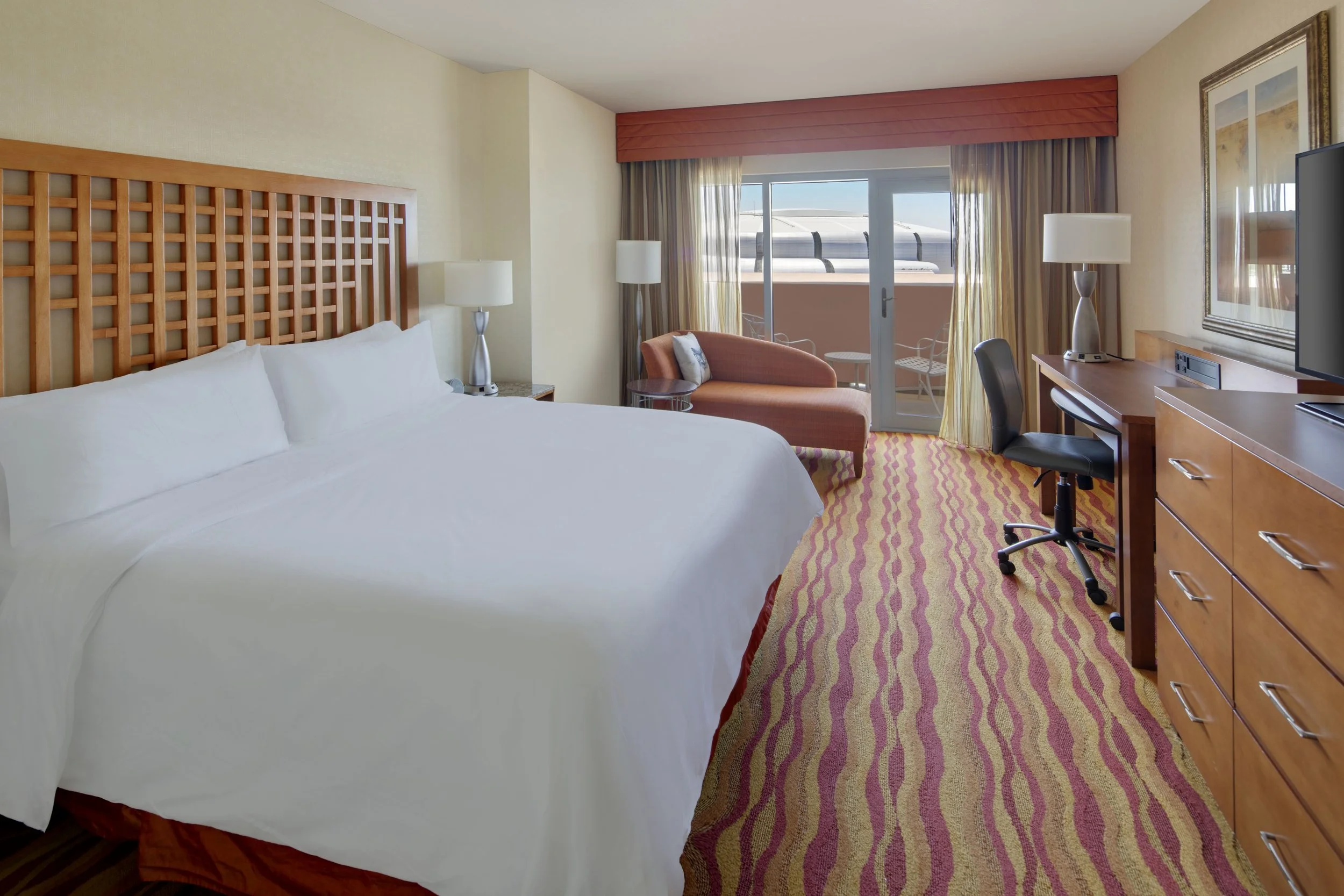 Renaissance Glendale Atrium — Self Walk