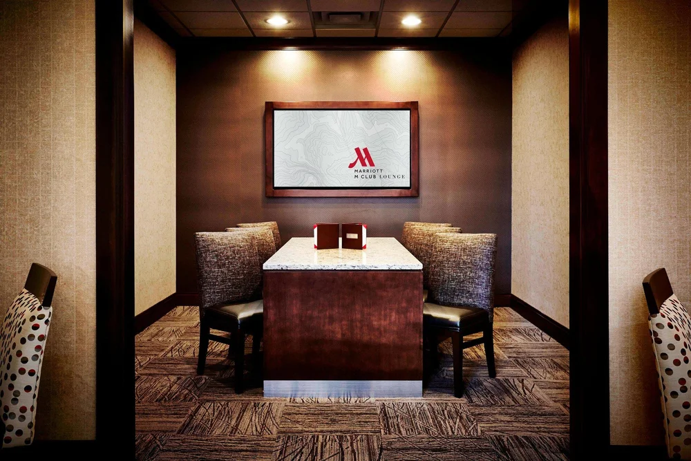 Marriott Columbus Atrium — Self Walk