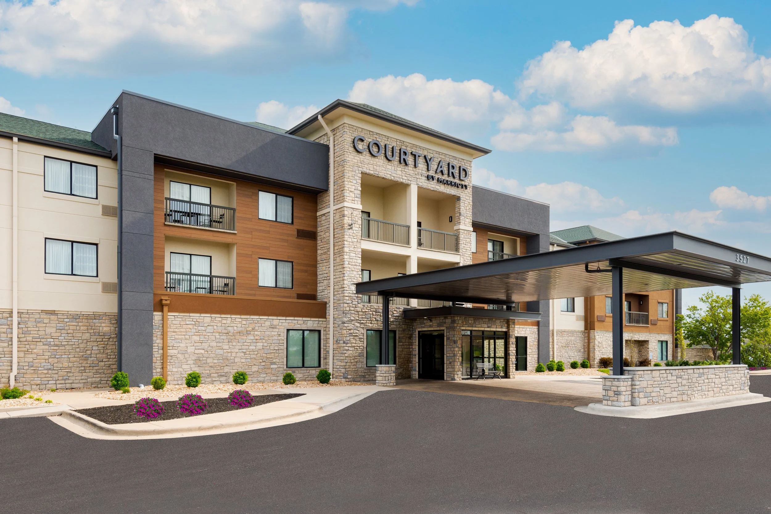 Courtyard Springfield Atrium — Self Walk