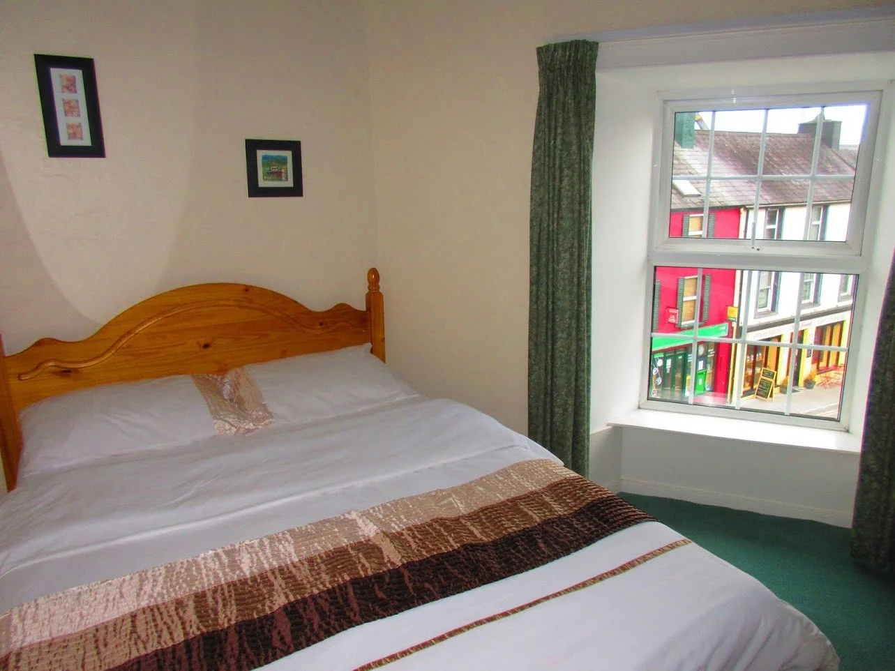 Gallery — Fáilte Lodging Kenmare-ROOM ONLY