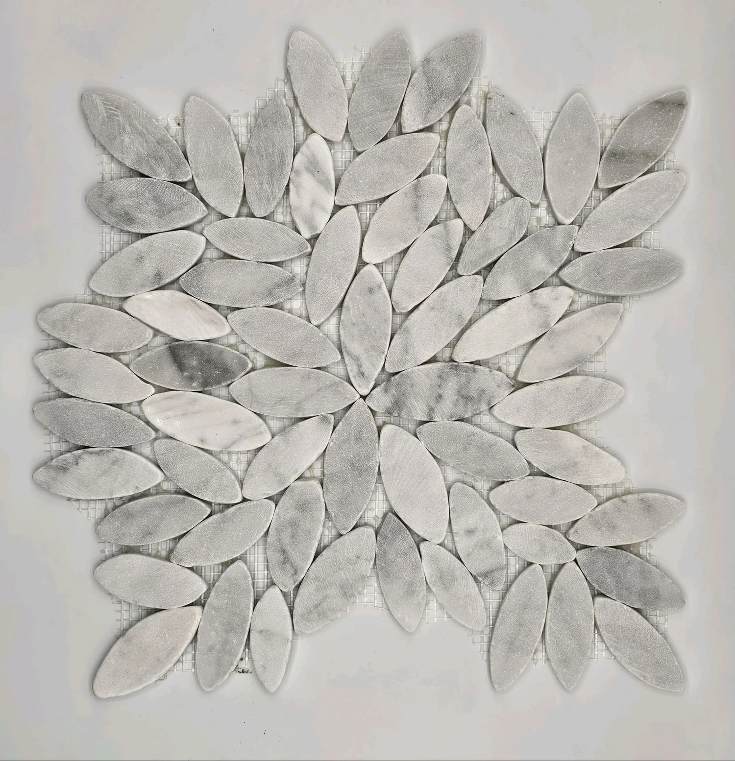 Carrara White Flower — Toemi Island Rock