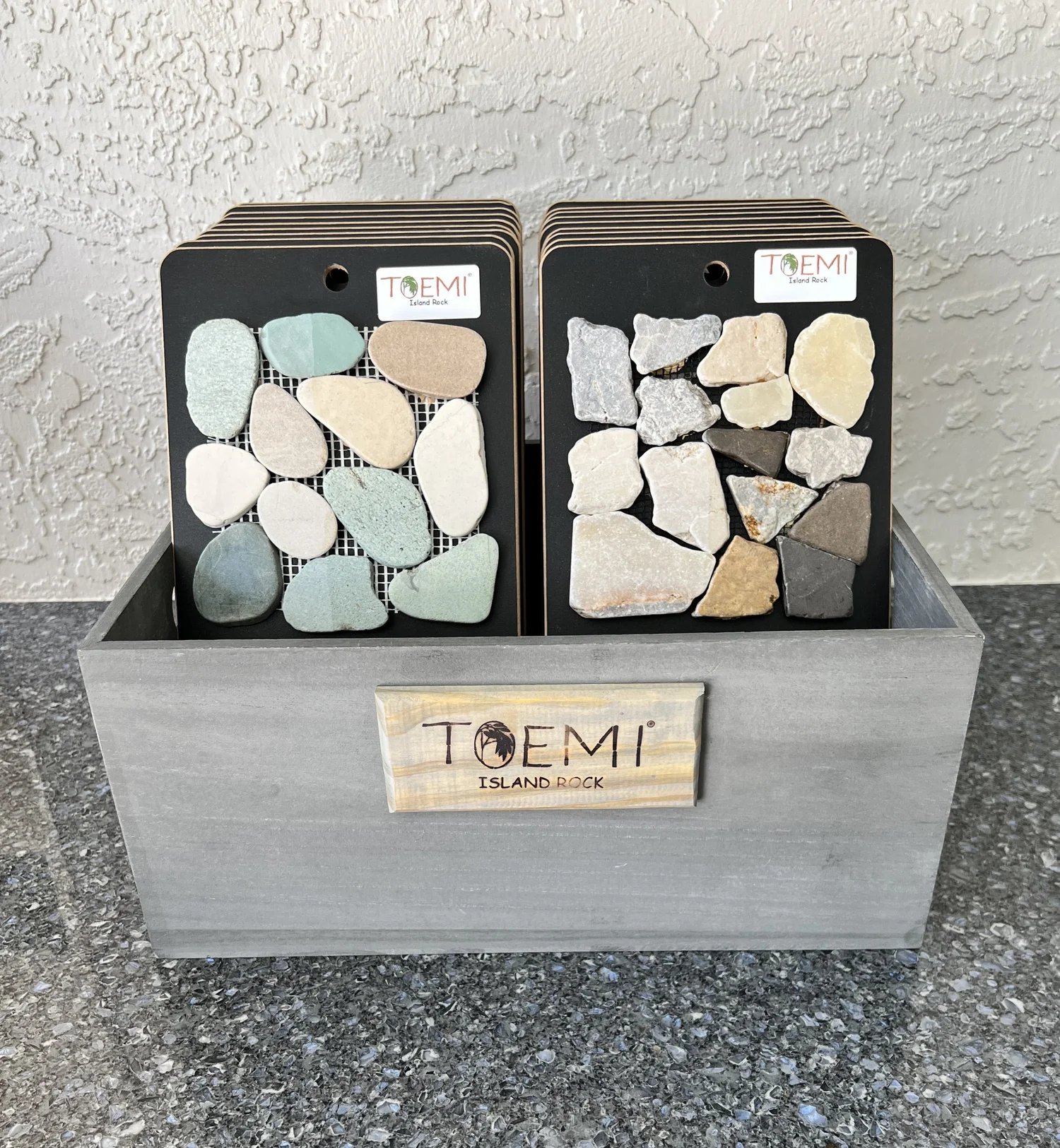 Counter Display — Toemi Island Rock