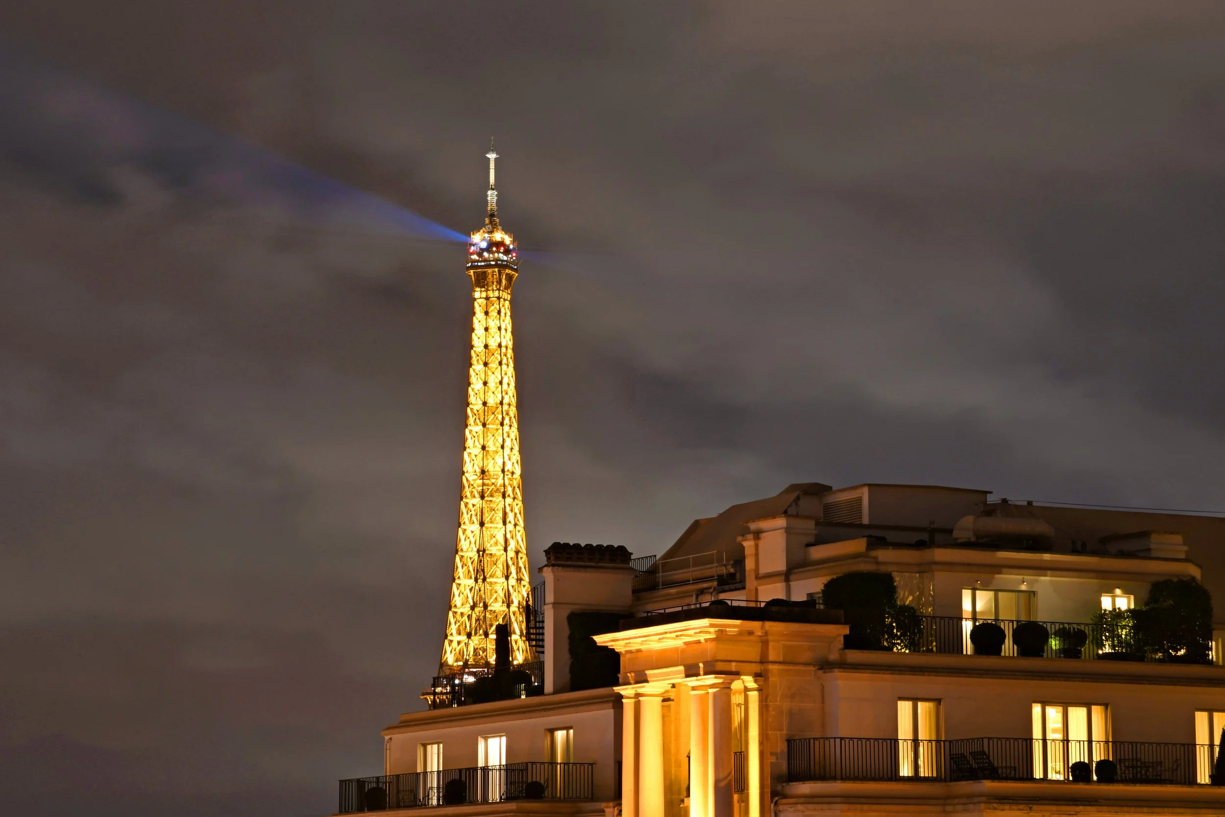 Paris 8 Triangle D'Or — Lennox Private Office