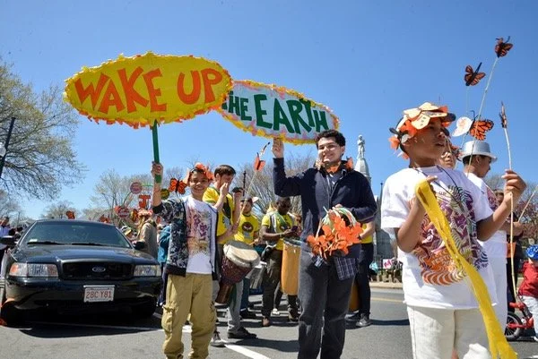 Wake Up The Earth — Spontaneous Celebrations
