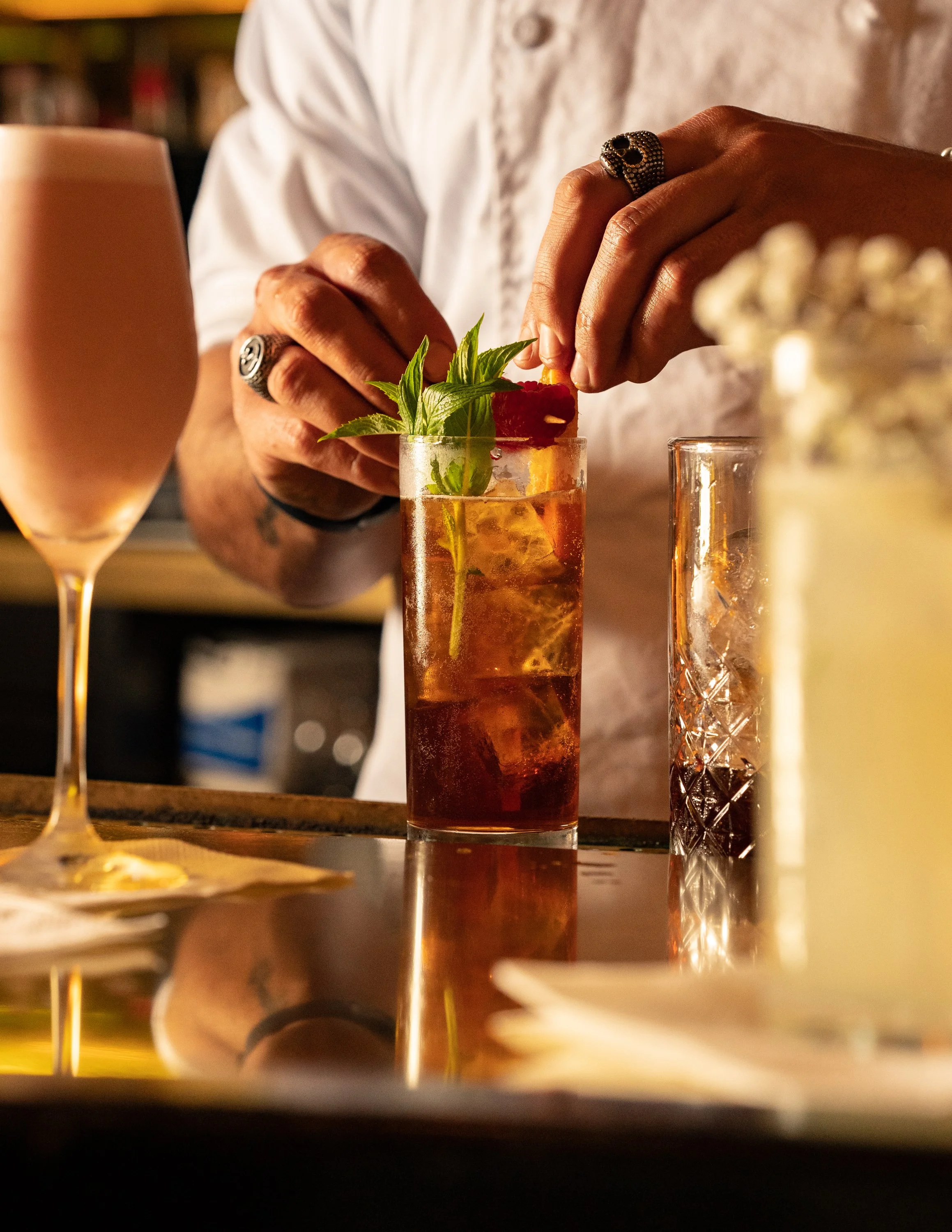 Cocktail Bar & Restaurant Sydney - Employees Only