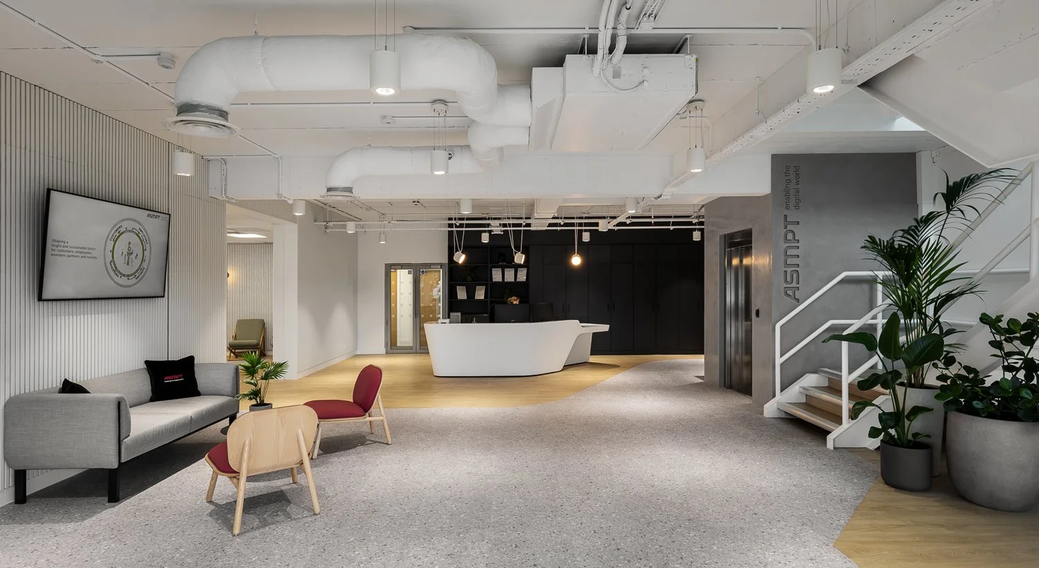 Workplace Interior Photographer Captures a Feature-Rich Project