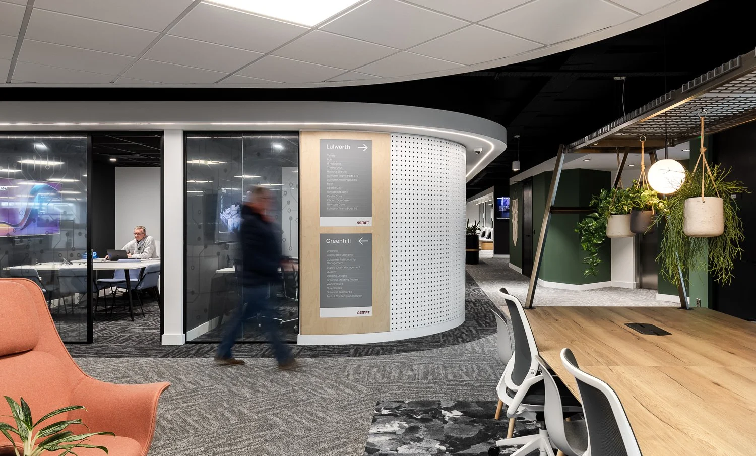 Workplace Interior Photographer Captures a Feature-Rich Project