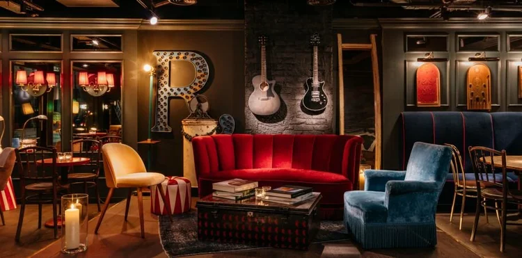 Ruby Lucy Hotel — KYSON