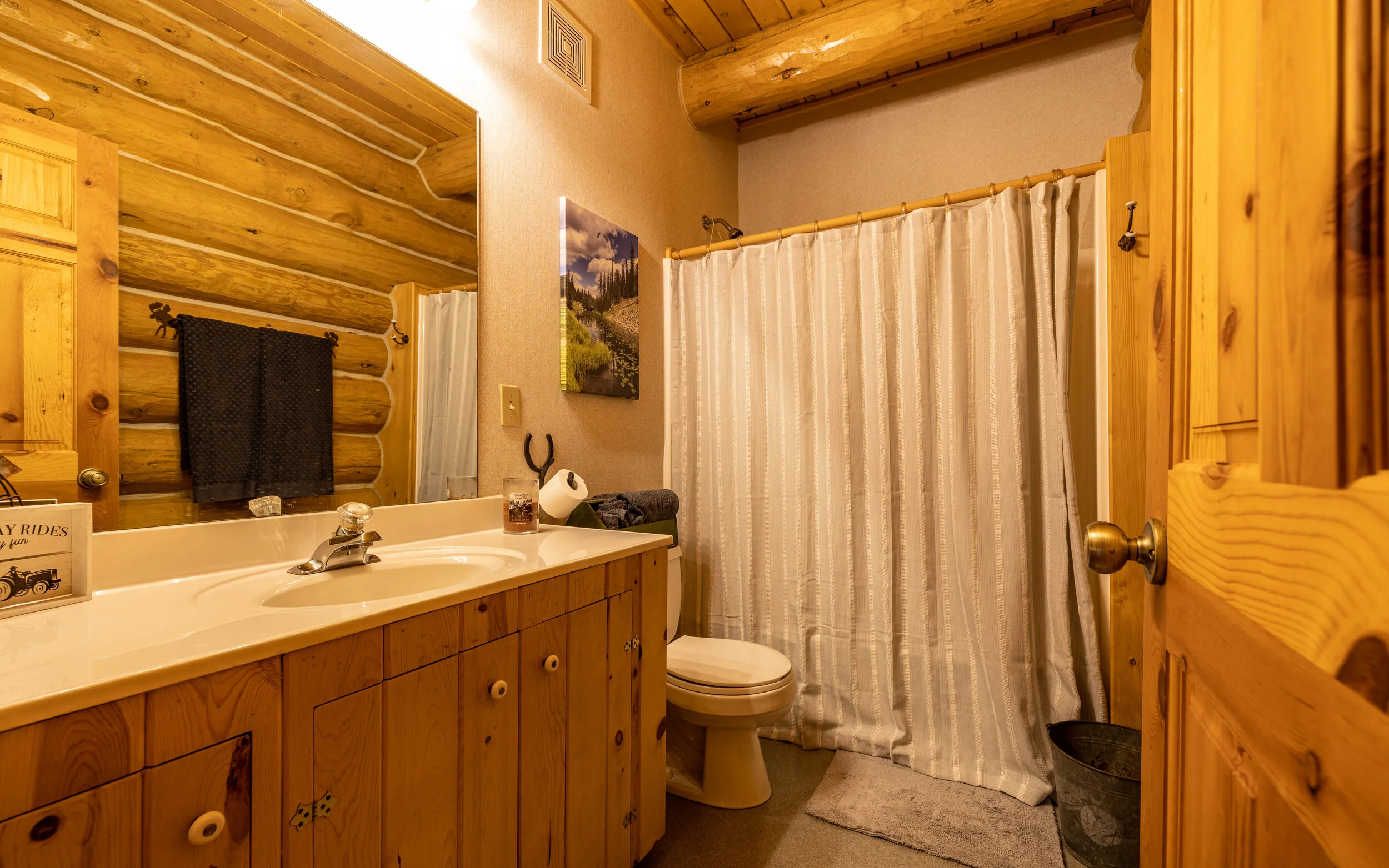 The Lodge at Almosta Ranch on Sage Creek | Cody, Wyoming — Almosta Ranch