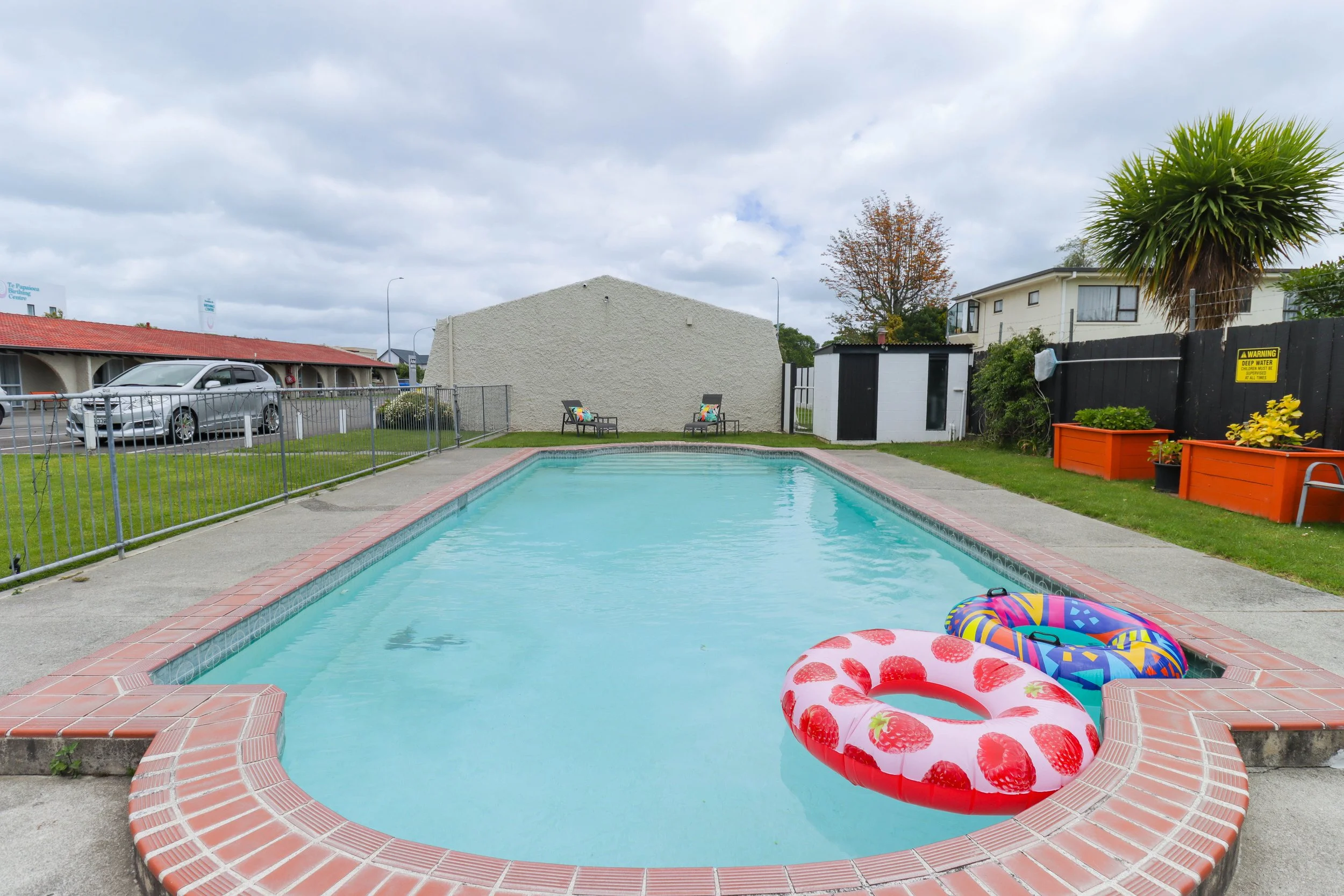 About Us — Aztec Motel
