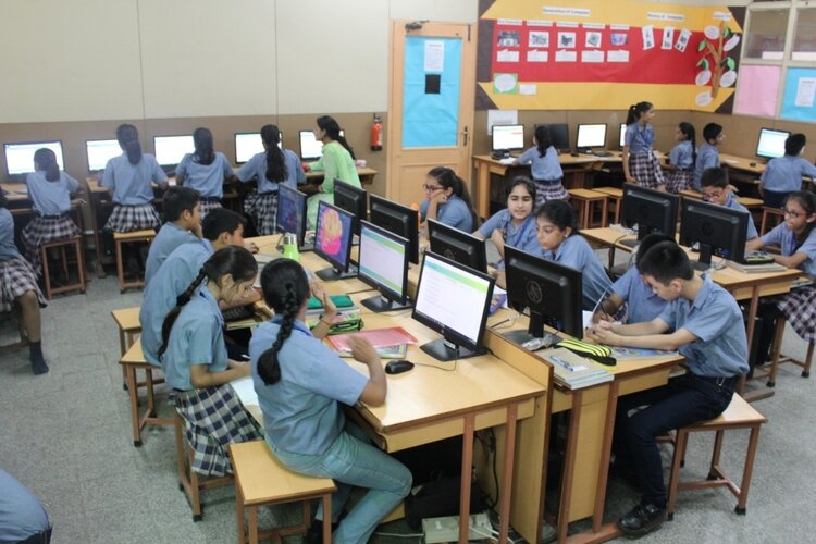 Bluebells School International