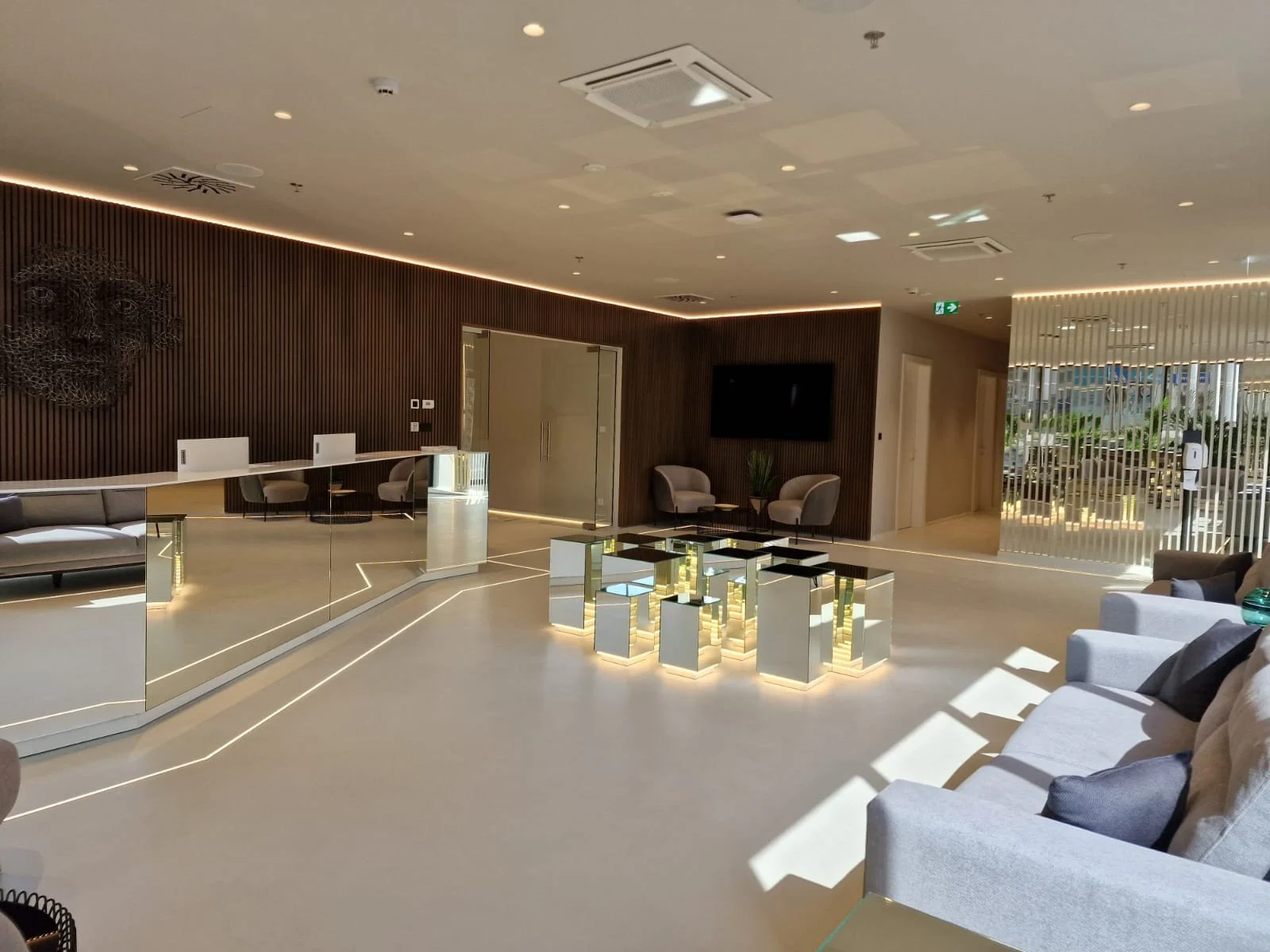 POLYCLINIC ROTIM — KYOTO GLOBAL DESIGN AWARDS