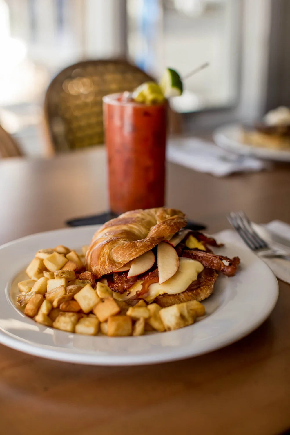 Breakfast Menu — THE RAIL