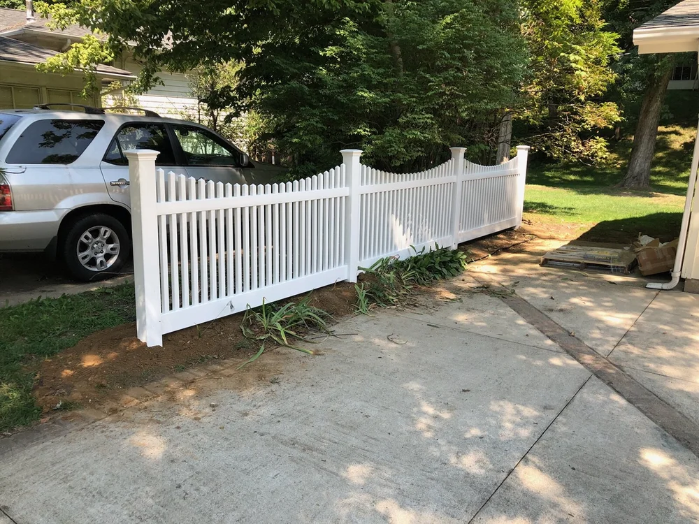 Fence — REC Construction