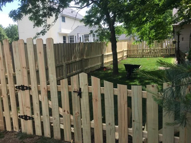 Fence — REC Construction