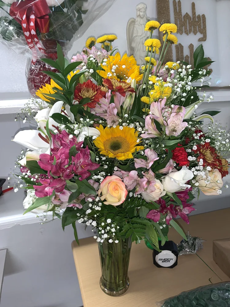 Shop Arrangements — Spring Garden Flowers